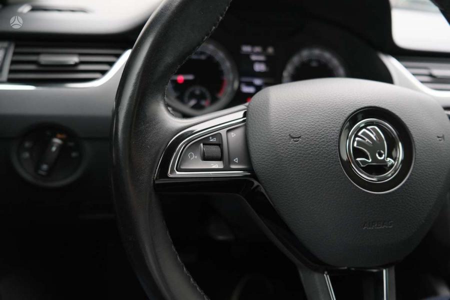 Pelēks Skoda Octavia 2018 Viļņa, ar dzinēja tilpumu 1.97 L un nobraukumu 181 tūkst. km par 10400 €, foto 19 vietnē AUTOMOTO.COM.LV
