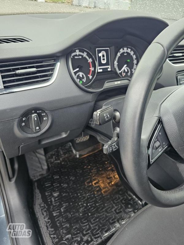 Grey Skoda Octavia 2018 in Marijampole, with an engine capacity of 1.40 L and mileage of 39 thousand km for 12500 €, photo 9 on AUTOMOTO.COM.LV