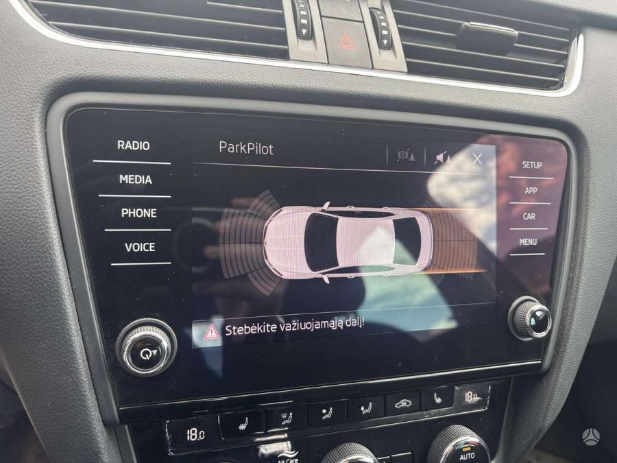 Grey Skoda Octavia 2018 in Vilnius, with an engine capacity of 1.60 L and mileage of 123 thousand km for 9500 €, photo 14 on AUTOMOTO.COM.LV