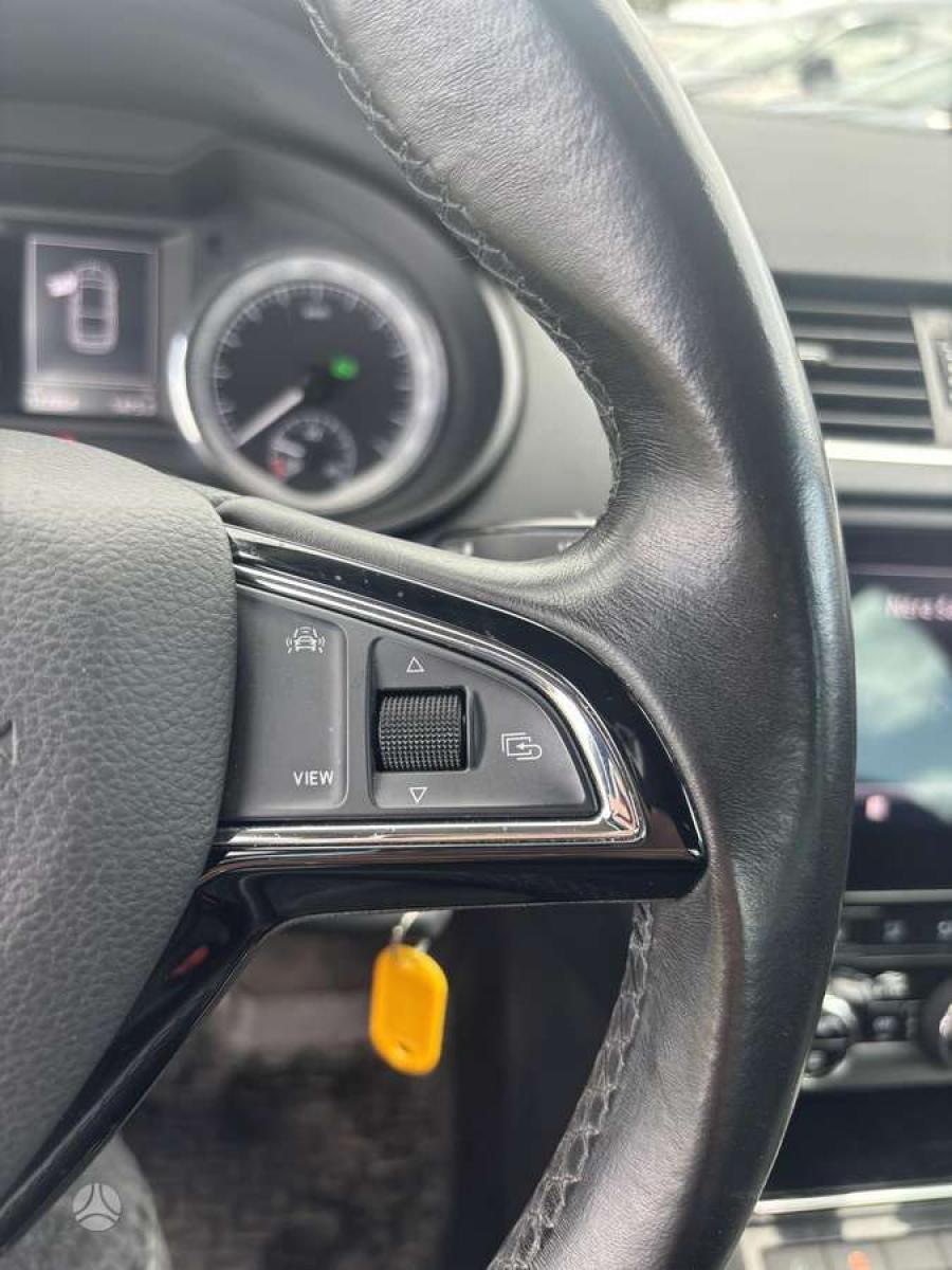 Grey Skoda Octavia 2018 in Vilnius, with an engine capacity of 1.60 L and mileage of 123 thousand km for 9500 €, photo 20 on AUTOMOTO.COM.LV