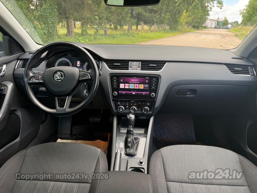 Pelēks Skoda Octavia 2018 Tallina, ar dzinēja tilpumu 1.80 L un nobraukumu 245 tūkst. km par 8990 €, foto 10 vietnē AUTOMOTO.COM.LV