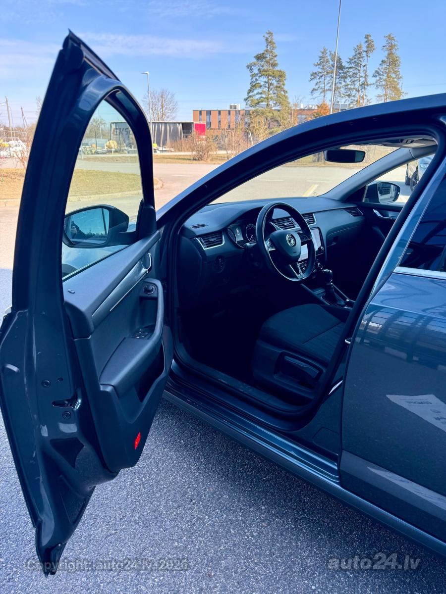 Pelēks Skoda Octavia 2018 Tallina, ar dzinēja tilpumu 1.80 L un nobraukumu 245 tūkst. km par 8990 €, foto 15 vietnē AUTOMOTO.COM.LV