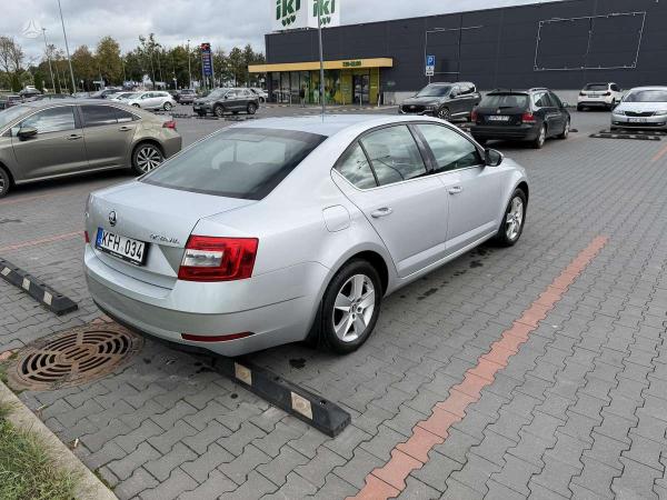 Pelēks Skoda Octavia 2018 Kauņa, ar dzinēja tilpumu 1.40 L un nobraukumu 133 tūkst. km par 8650 €, foto 7 vietnē AUTOMOTO.COM.LV