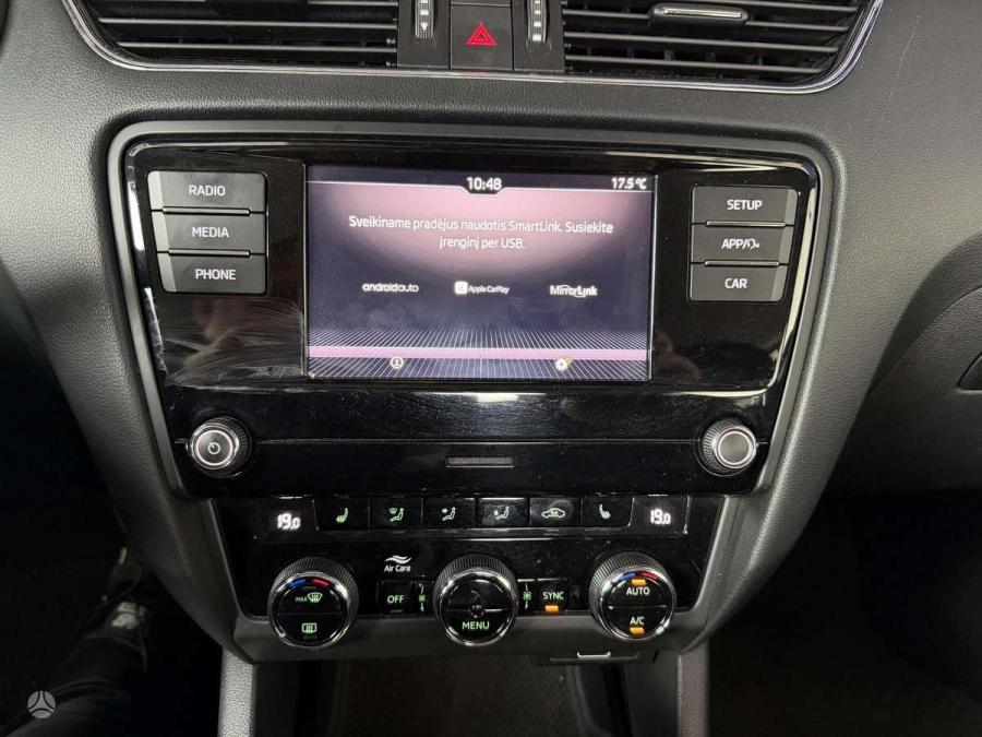 Grey Skoda Octavia 2018 in Kaunas, with an engine capacity of 1.40 L and mileage of 133 thousand km for 8650 €, photo 8 on AUTOMOTO.COM.LV
