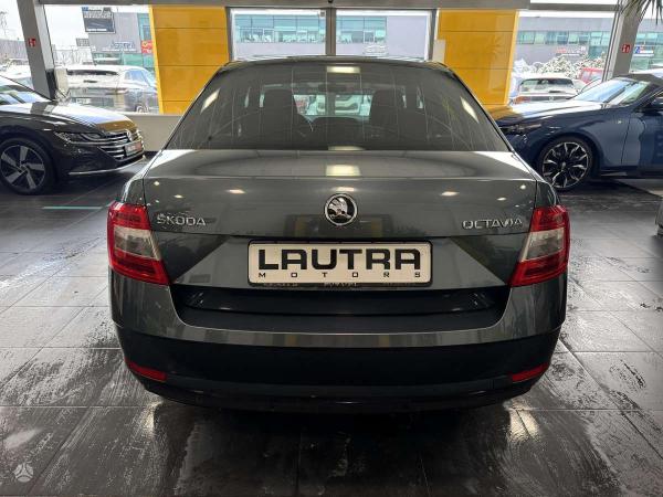 Grey Skoda Octavia 2019 in Vilnius, with an engine capacity of 1.00 L and mileage of 219 thousand km for 9200 €, photo 5 on AUTOMOTO.COM.LV