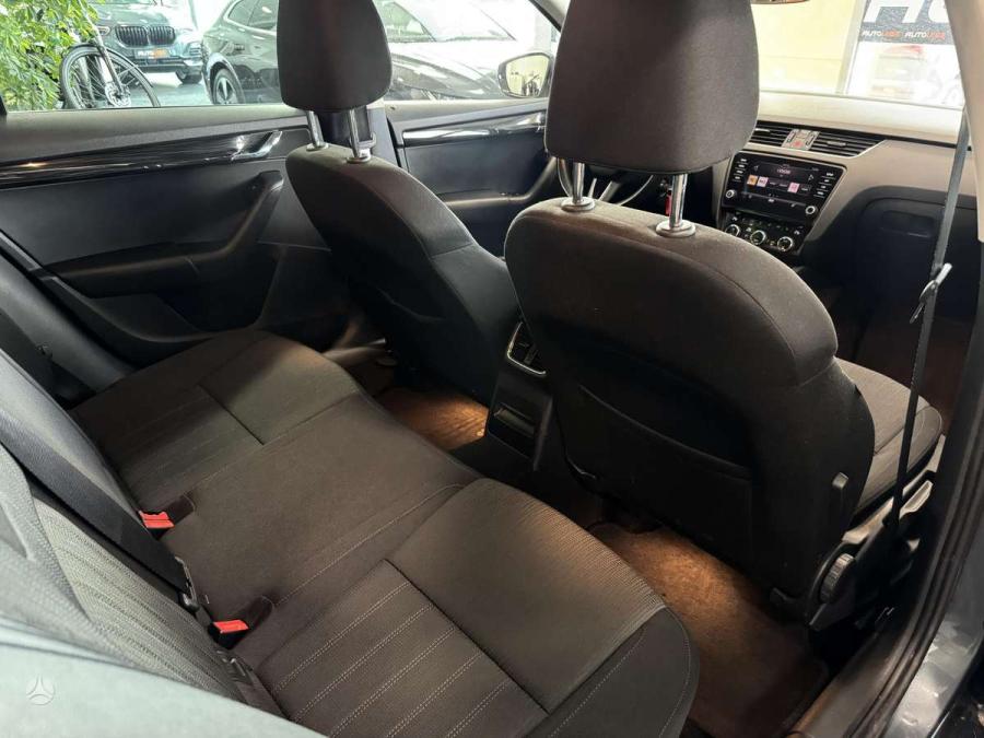 Grey Skoda Octavia 2019 in Vilnius, with an engine capacity of 1.00 L and mileage of 219 thousand km for 9200 €, photo 12 on AUTOMOTO.COM.LV