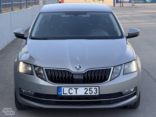 Pelēks Skoda Octavia 2019 Viļņa, ar dzinēja tilpumu 1.60 L un nobraukumu 169 tūkst. km par 11300 €, foto 7 vietnē AUTOMOTO.COM.LV