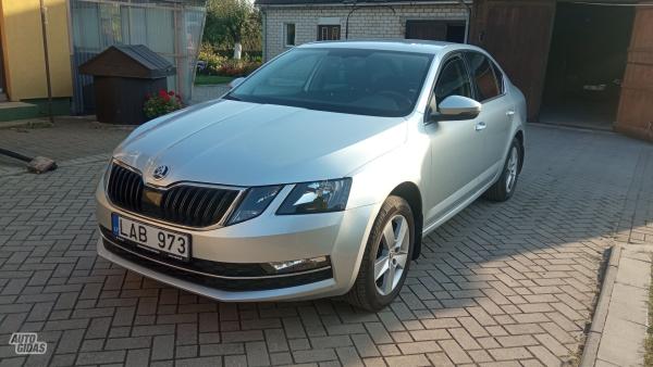 Pelēks Skoda Octavia 2019 Viļņa, ar dzinēja tilpumu 1.60 L un nobraukumu 128 tūkst. km par 11700 €, foto 2 vietnē AUTOMOTO.COM.LV