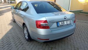 Pelēks Skoda Octavia 2019 Viļņa, ar dzinēja tilpumu 1.60 L un nobraukumu 128 tūkst. km par 11700 €, foto 4 vietnē AUTOMOTO.COM.LV