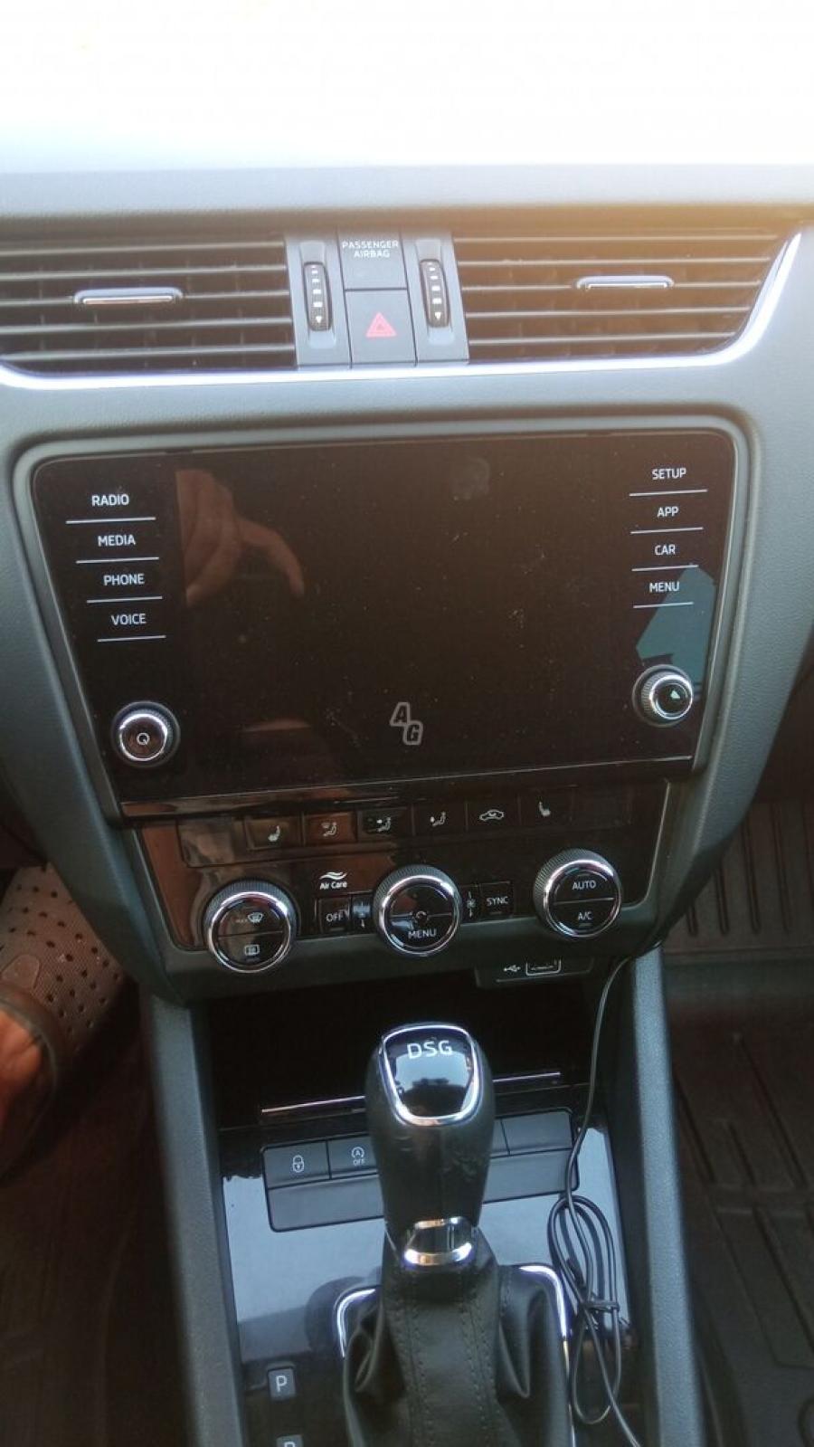Pelēks Skoda Octavia 2019 Viļņa, ar dzinēja tilpumu 1.60 L un nobraukumu 128 tūkst. km par 11700 €, foto 13 vietnē AUTOMOTO.COM.LV