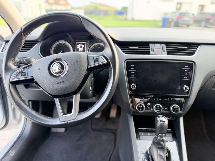 Серый Шкода Октавия 2019 в Вильнюс, объемом двигателя 1.60 л и пробегом 86 тыс. км за 11400 €, фото 21 на AUTOMOTO.COM.LV