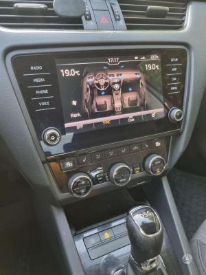 Grey Skoda Octavia 2019 in Ukmerge, with an engine capacity of 1.60 L and mileage of 190 thousand km for 10500 €, photo 14 on AUTOMOTO.COM.LV