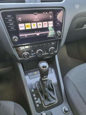 Grey Skoda Octavia 2019 in Ukmerge, with an engine capacity of 1.60 L and mileage of 190 thousand km for 10500 €, photo 15 on AUTOMOTO.COM.LV
