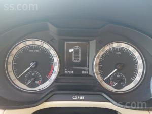 Grey Skoda Octavia 2019 in Jelgava, with an engine capacity of 1.60 L and mileage of 298 thousand km for 7500 €, photo 7 on AUTOMOTO.COM.LV
