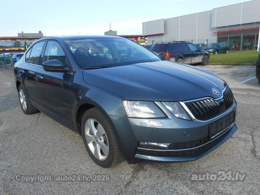 Grey Skoda Octavia 2019 in Viljandi, with an engine capacity of 1.60 L and mileage of 174 thousand km for 11990 €, photo 4 on AUTOMOTO.COM.LV