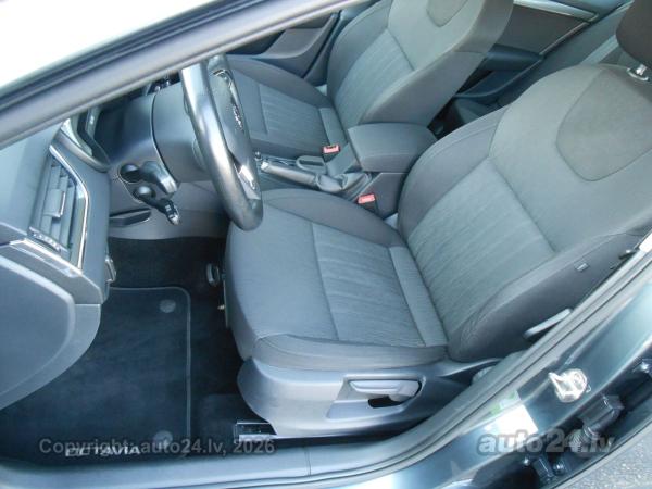 Pelēks Skoda Octavia 2019 Viljandi, ar dzinēja tilpumu 1.60 L un nobraukumu 174 tūkst. km par 11990 €, foto 10 vietnē AUTOMOTO.COM.LV