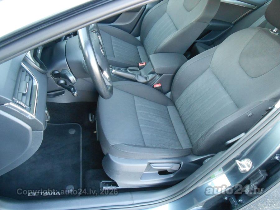 Grey Skoda Octavia 2019 in Viljandi, with an engine capacity of 1.60 L and mileage of 174 thousand km for 11990 €, photo 10 on AUTOMOTO.COM.LV