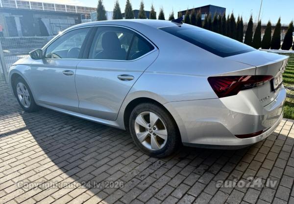 Grey Skoda Octavia 2020 in Tartu, with an engine capacity of 1.00 L and mileage of 68 thousand km for 15500 €, photo 2 on AUTOMOTO.COM.LV