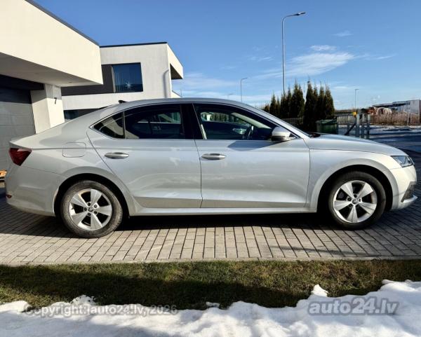 Grey Skoda Octavia 2020 in Tartu, with an engine capacity of 1.00 L and mileage of 68 thousand km for 15500 €, photo 4 on AUTOMOTO.COM.LV