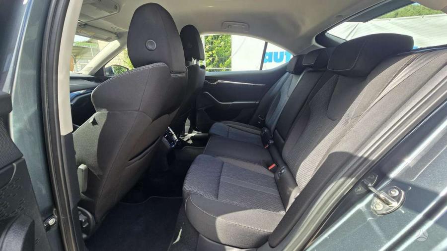 Pelēks Skoda Octavia 2020 Kauņa, ar dzinēja tilpumu 1.97 L un nobraukumu 255 tūkst. km par 12999 €, foto 15 vietnē AUTOMOTO.COM.LV