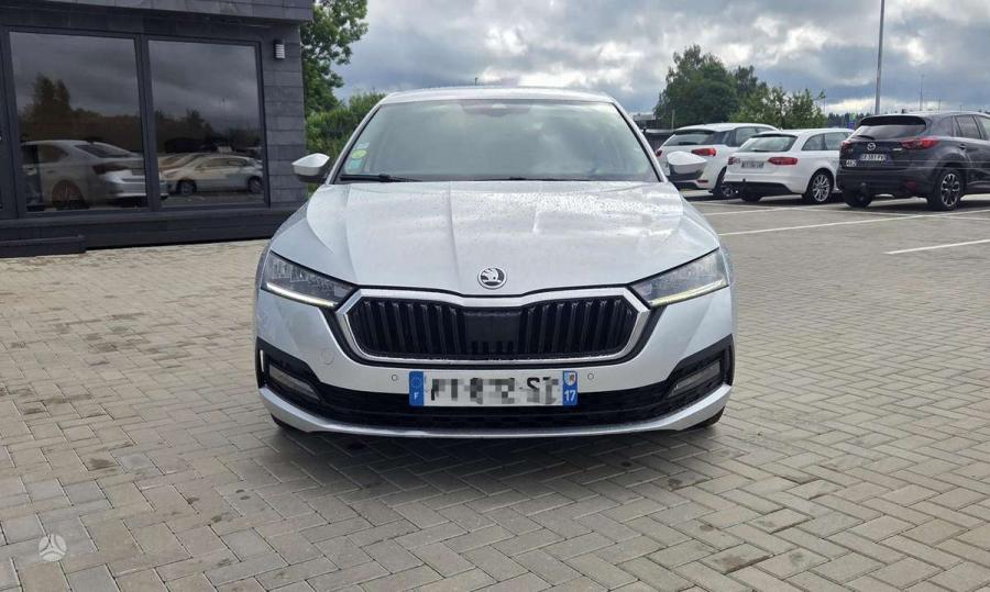 Pelēks Skoda Octavia 2020 Tauragė, ar dzinēja tilpumu 1.97 L un nobraukumu 252 tūkst. km par 10200 €, foto 3 vietnē AUTOMOTO.COM.LV