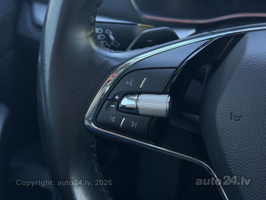 Pelēks Skoda Octavia 2021 Pērnava, ar dzinēja tilpumu 1.50 L un nobraukumu 72 tūkst. km par 19900 €, foto 21 vietnē AUTOMOTO.COM.LV