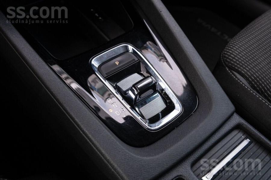 Grey Skoda Octavia 2021 in Riga, with an engine capacity of 2.00 L and mileage of 149 thousand km for 15700 €, photo 17 on AUTOMOTO.COM.LV