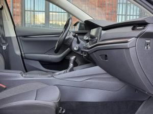 Pelēks Skoda Octavia 2021 Rīga, ar dzinēja tilpumu 1.00 L un nobraukumu 104 tūkst. km par 13500 €, foto 9 vietnē AUTOMOTO.COM.LV
