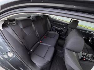 Pelēks Skoda Octavia 2021 Rīga, ar dzinēja tilpumu 1.00 L un nobraukumu 104 tūkst. km par 13500 €, foto 17 vietnē AUTOMOTO.COM.LV