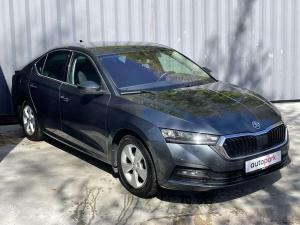 Grey Skoda Octavia 2021 in Vilnius, with an engine capacity of 1.00 L and mileage of 105 thousand km for 13900 €, photo 3 on AUTOMOTO.COM.LV