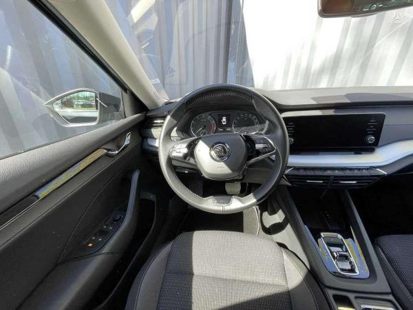 Grey Skoda Octavia 2021 in Vilnius, with an engine capacity of 1.00 L and mileage of 105 thousand km for 13900 €, photo 8 on AUTOMOTO.COM.LV
