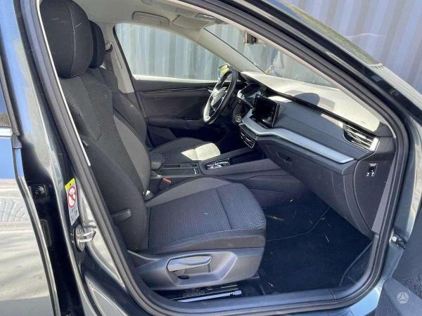 Grey Skoda Octavia 2021 in Vilnius, with an engine capacity of 1.00 L and mileage of 105 thousand km for 13900 €, photo 9 on AUTOMOTO.COM.LV