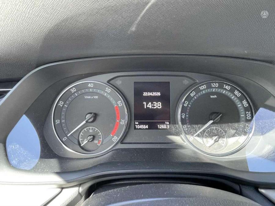 Grey Skoda Octavia 2021 in Vilnius, with an engine capacity of 1.00 L and mileage of 105 thousand km for 13900 €, photo 19 on AUTOMOTO.COM.LV