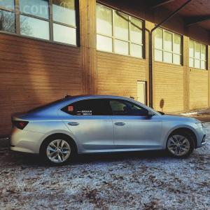 Pelēks Skoda Octavia 2021 Jelgava, ar dzinēja tilpumu 1.50 L un nobraukumu 188 tūkst. km par 12500 €, foto  vietnē AUTOMOTO.COM.LV