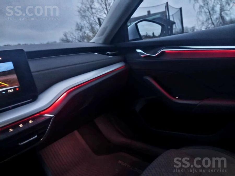 Pelēks Skoda Octavia 2021 Jelgava, ar dzinēja tilpumu 1.50 L un nobraukumu 188 tūkst. km par 12500 €, foto 9 vietnē AUTOMOTO.COM.LV