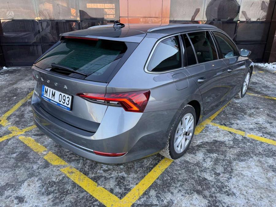Pelēks Skoda Octavia 2022 Viļņa, ar dzinēja tilpumu 1.97 L un nobraukumu 122 tūkst. km par 14950 €, foto 4 vietnē AUTOMOTO.COM.LV