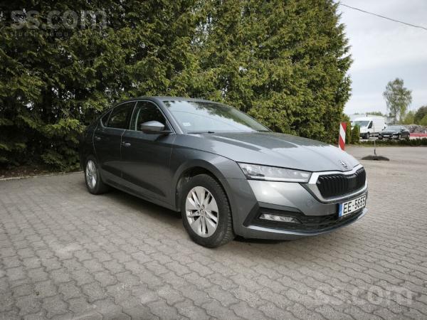 Pelēks Skoda Octavia 2022 Rīga, ar dzinēja tilpumu 1.50 L un nobraukumu 82 tūkst. km par 16200 €, foto 1 vietnē AUTOMOTO.COM.LV