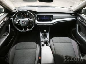 Pelēks Skoda Octavia 2022 Rīga, ar dzinēja tilpumu 1.50 L un nobraukumu 82 tūkst. km par 16200 €, foto 4 vietnē AUTOMOTO.COM.LV