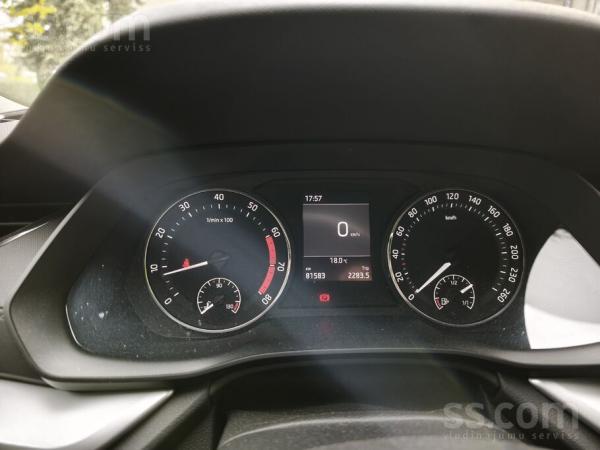 Pelēks Skoda Octavia 2022 Rīga, ar dzinēja tilpumu 1.50 L un nobraukumu 82 tūkst. km par 16200 €, foto 4 vietnē AUTOMOTO.COM.LV