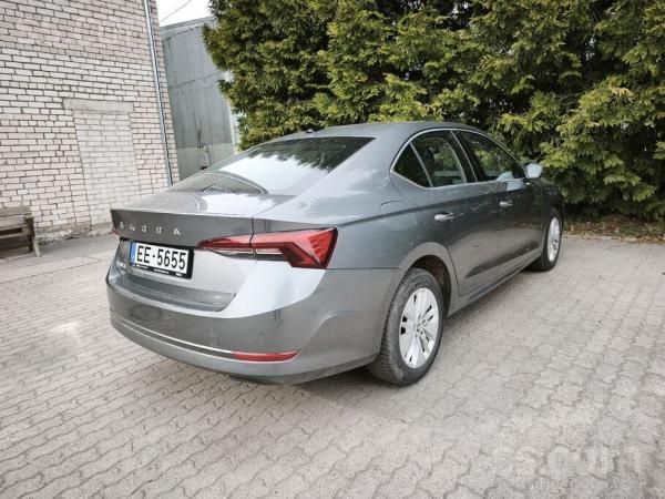 Pelēks Skoda Octavia 2022 Rīga, ar dzinēja tilpumu 1.50 L un nobraukumu 82 tūkst. km par 16200 €, foto 7 vietnē AUTOMOTO.COM.LV