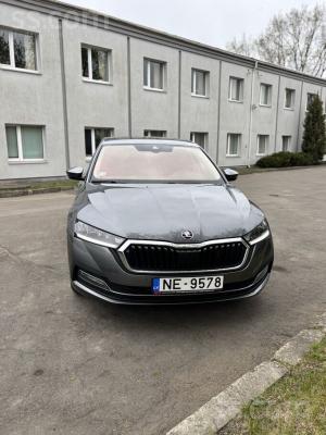 Grey Skoda Octavia 2022 in Riga, with an engine capacity of 1.50 L and mileage of 82 thousand km for 17200 €, photo  on AUTOMOTO.COM.LV