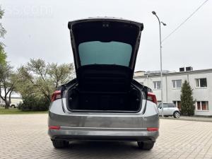 Grey Skoda Octavia 2022 in Riga, with an engine capacity of 1.50 L and mileage of 82 thousand km for 17200 €, photo 4 on AUTOMOTO.COM.LV
