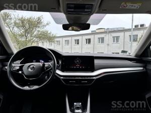Grey Skoda Octavia 2022 in Riga, with an engine capacity of 1.50 L and mileage of 82 thousand km for 17200 €, photo 5 on AUTOMOTO.COM.LV