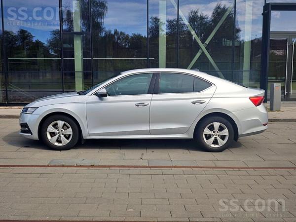 Pelēks Skoda Octavia 2022 Rīga, ar dzinēja tilpumu 1.00 L un nobraukumu 261 tūkst. km par 11616 €, foto 4 vietnē AUTOMOTO.COM.LV