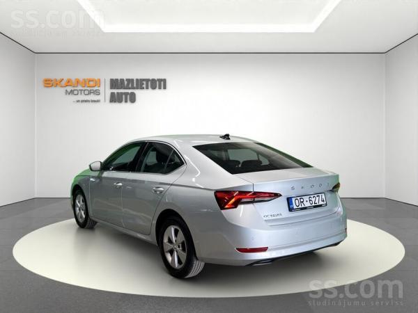 Серый Шкода Октавия 2022 в Рига, объемом двигателя 2.00 л и пробегом 124 тыс. км за 17990 €, фото 5 на AUTOMOTO.COM.LV