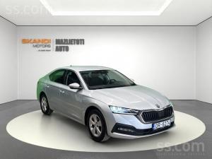 Grey Skoda Octavia 2022 in Riga, with an engine capacity of 2.00 L and mileage of 124 thousand km for 17990 €, photo 9 on AUTOMOTO.COM.LV