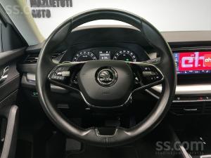 Grey Skoda Octavia 2022 in Riga, with an engine capacity of 2.00 L and mileage of 124 thousand km for 17990 €, photo 12 on AUTOMOTO.COM.LV