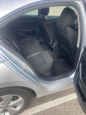 Grey Skoda Octavia 2022 in Riga, with an engine capacity of 2.00 L and mileage of 178 thousand km for 17500 €, photo 9 on AUTOMOTO.COM.LV