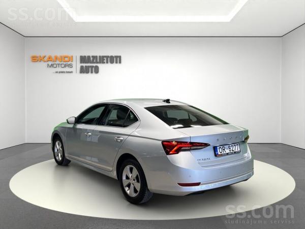 Шкода Октавия 2022 в Рига на AUTOMOTO.COM.LV Серый Шкода Октавия 2022 в Рига, объемом двигателя 2.00 л и пробегом 96 тыс. км за 17990 €, фото 5 на AUTOMOTO.COM.LV