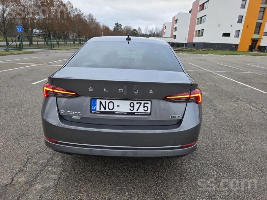Pelēks Skoda Octavia 2023 Rīga, ar dzinēja tilpumu 1.50 L un nobraukumu 0 tūkst. km par 19200 €, foto 1 vietnē AUTOMOTO.COM.LV